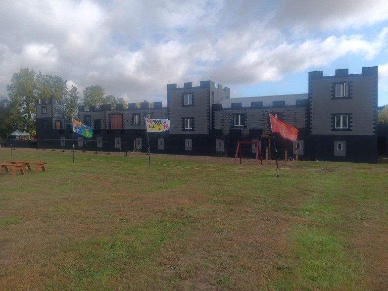 Renaissance Fair Castle Known As"Birdsell Castle" Lists In Indiana