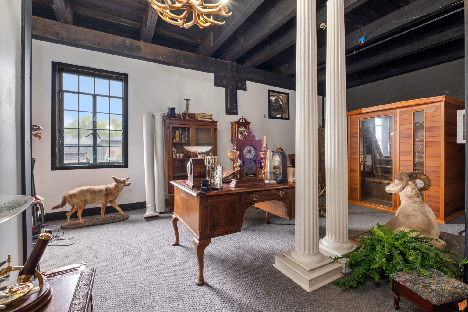 Renaissance Fair Castle Known As"Birdsell Castle" Lists In Indiana