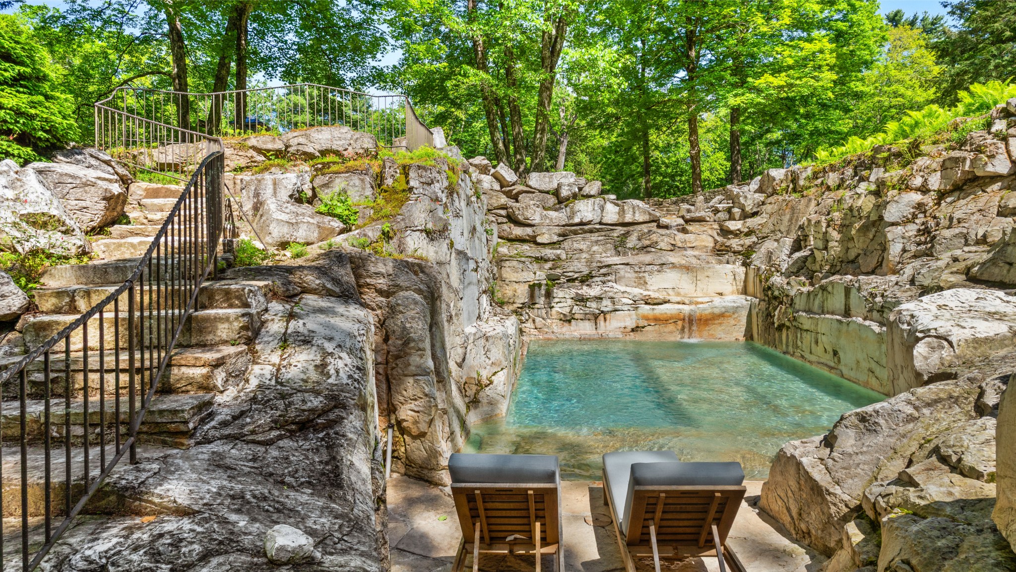 This Massachusetts Home Has A Quarry Pool - Zillow Gone Wild