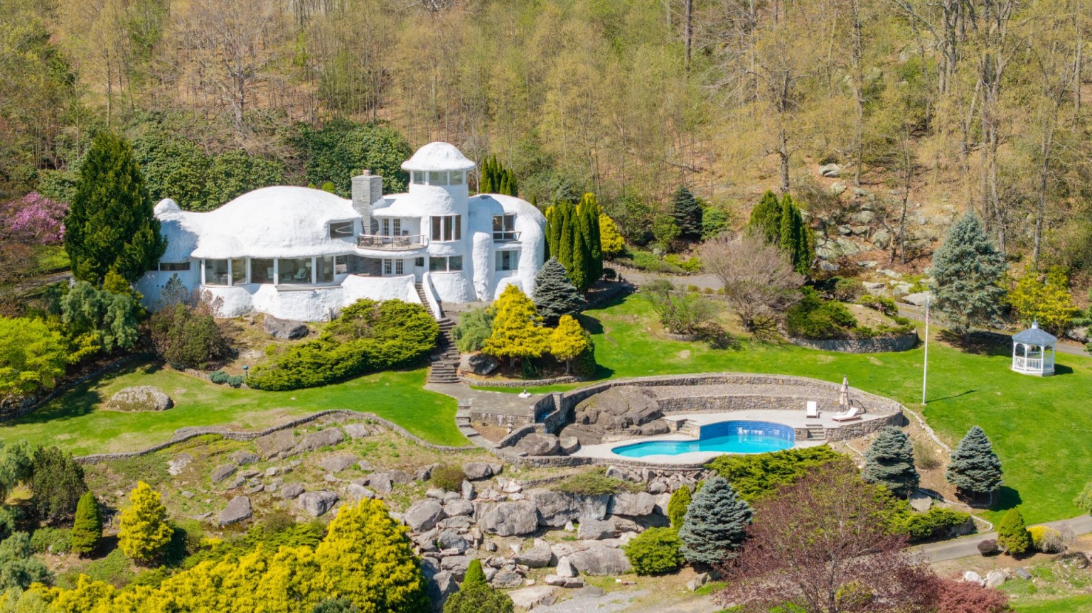 Modern Homes Archives - Zillow Gone Wild